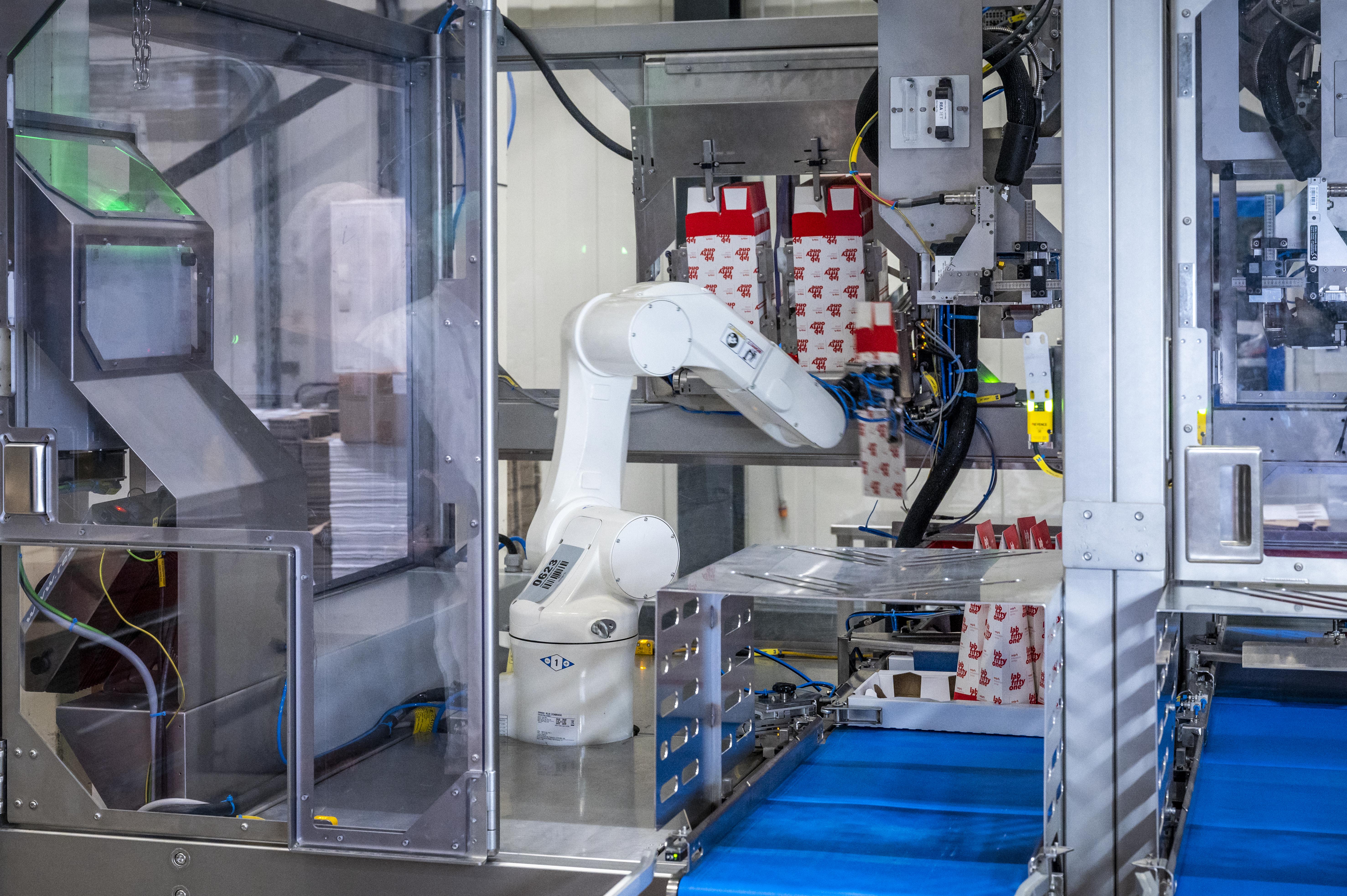 FMCG Packaging Automation Enables High-Quality Manufacturing