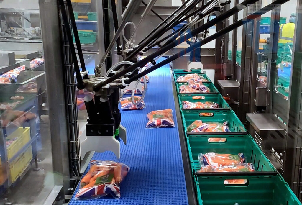 Robotics for Packaging Automation | OMRON Robotics