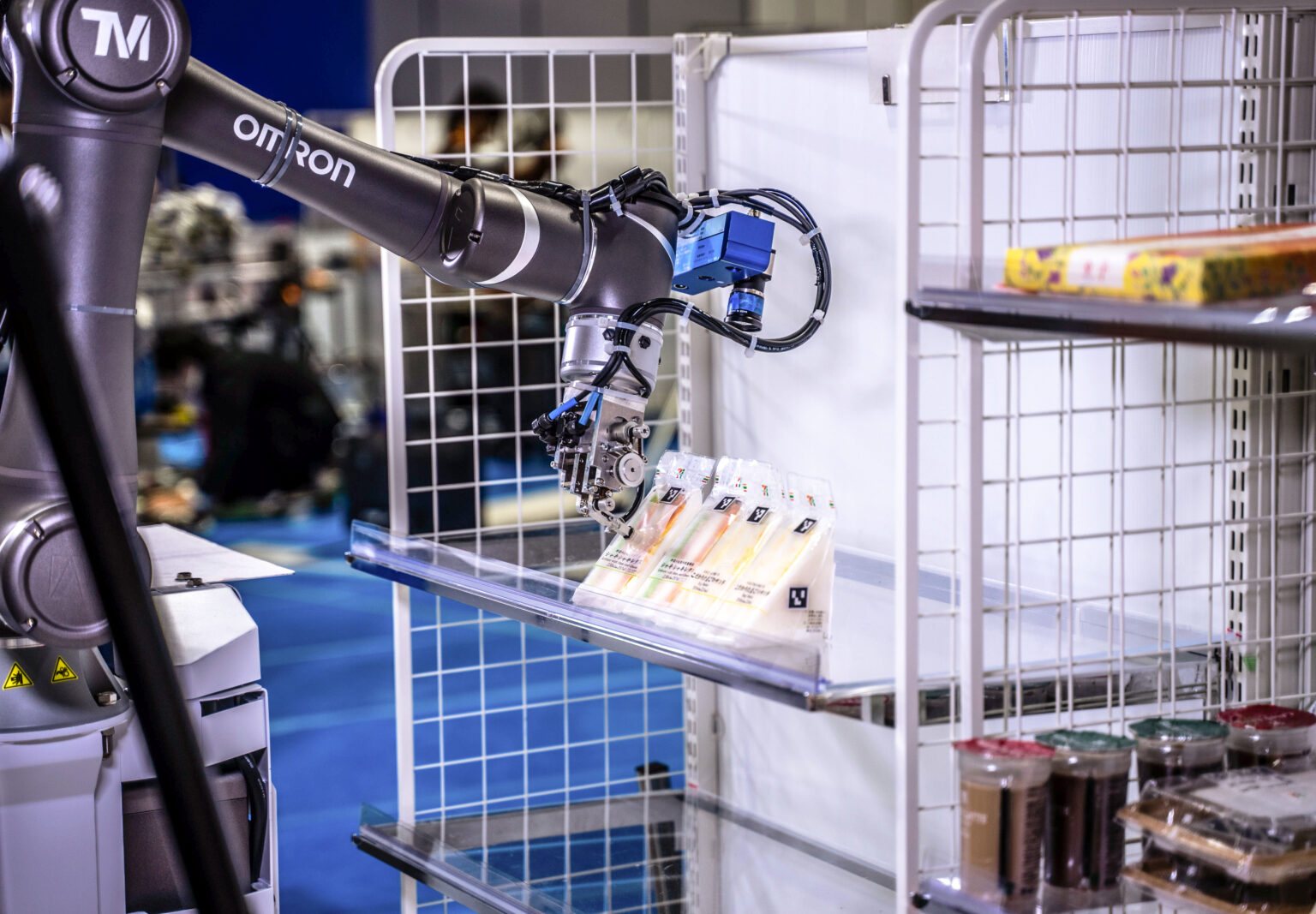Mobile Manipulator Solution | OMRON Robotics
