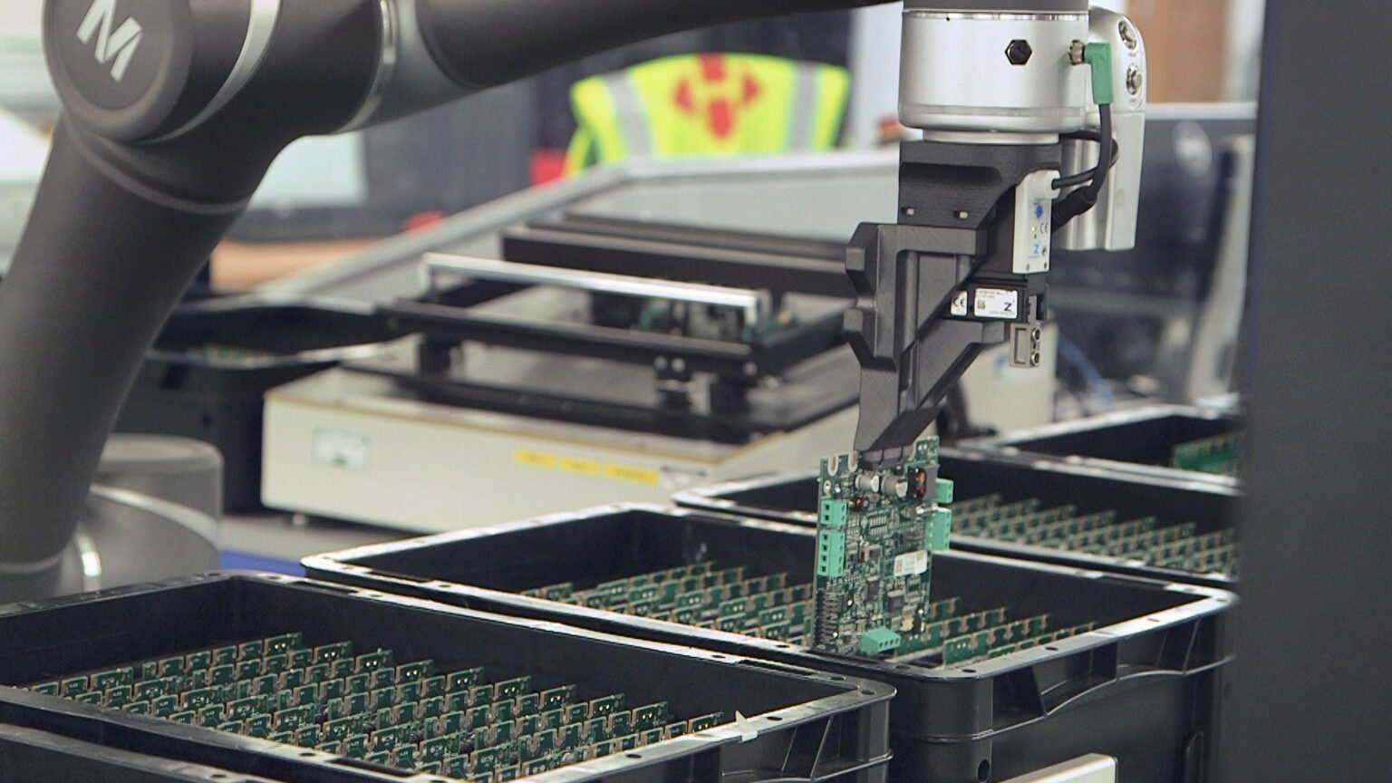 Robots for Quality Inspection | OMRON Robotics
