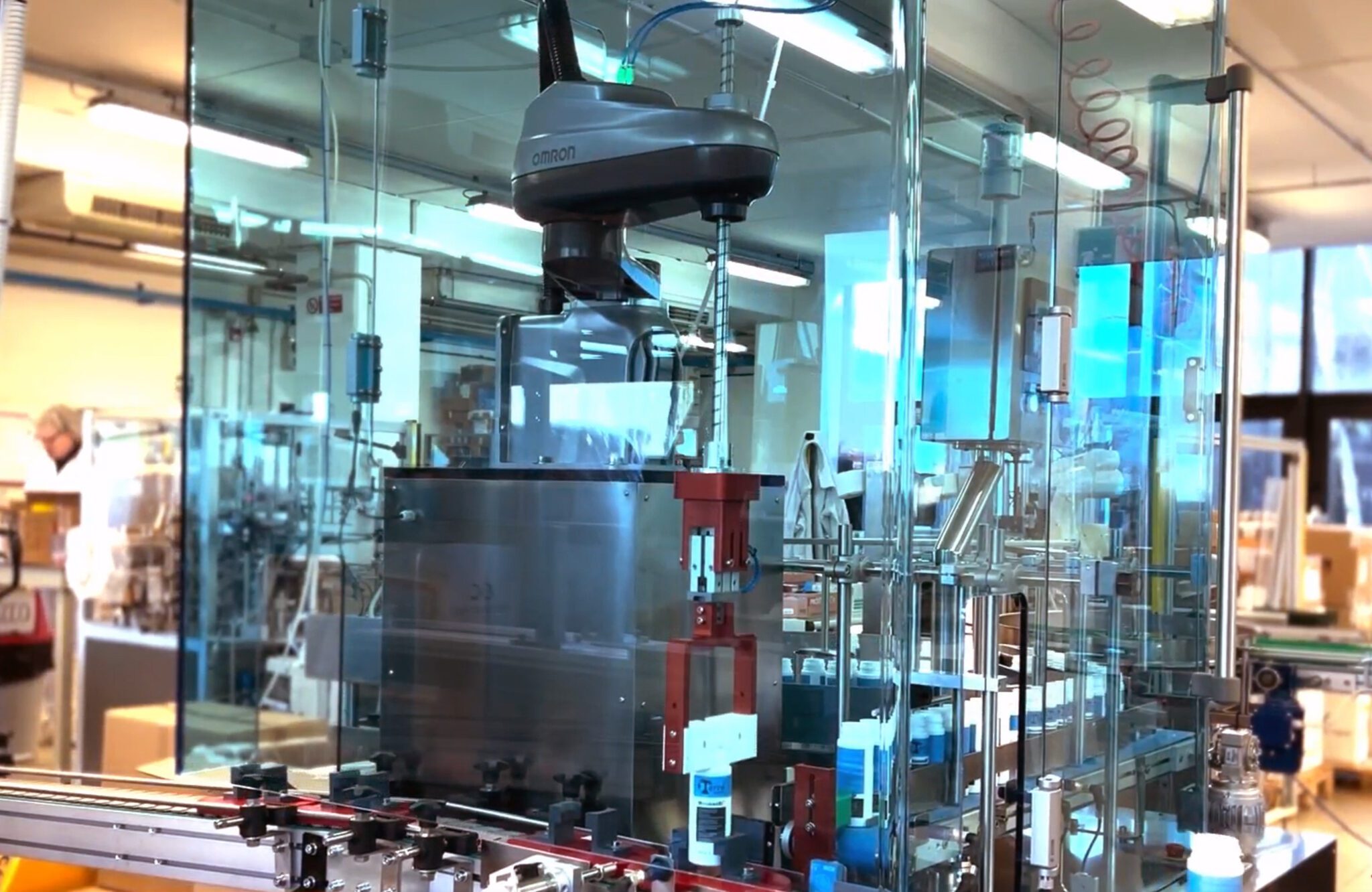 i4L SCARA Robot for High-Precision Tasks | OMRON Robotics