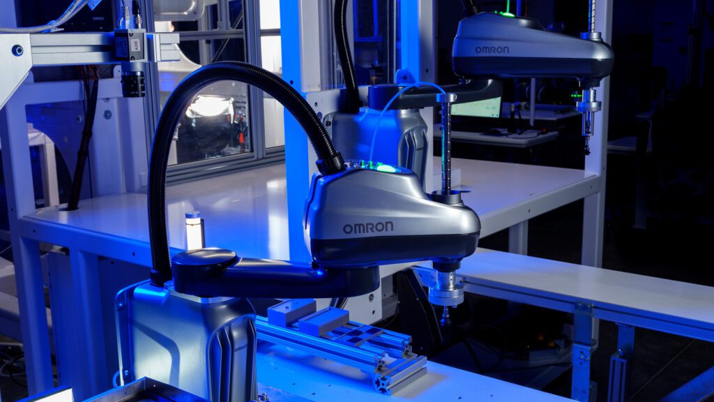 SCARA-Roboter für smarte, schnelle Fertigung | OMRON